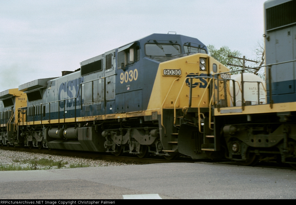 CSXT 9030